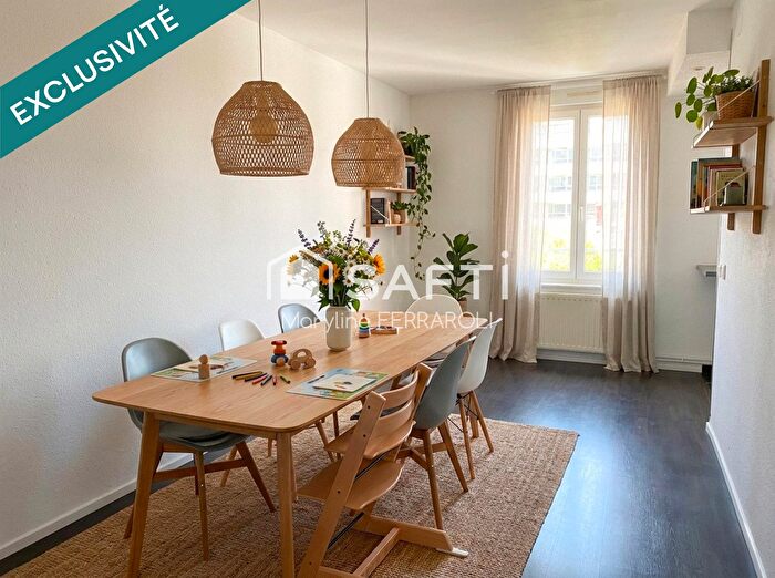 Appartement à vendre - Strasbourg, Forêt Noire - 4 pièces - 3 chambres