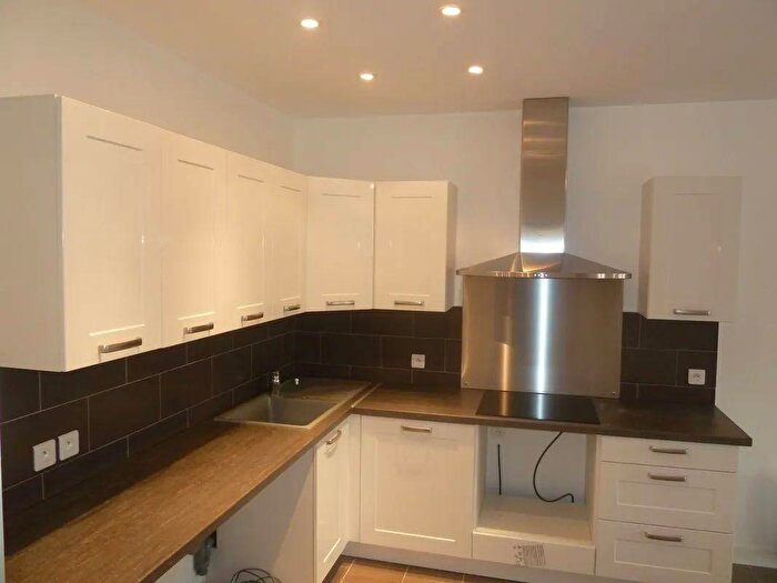 Appartement à louer - Nanterre - 3 pièces - 2 chambres