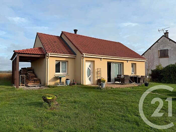 Maison à vendre - Saint-Benoît-sur-Loire - 3 pièces - 2 chambres