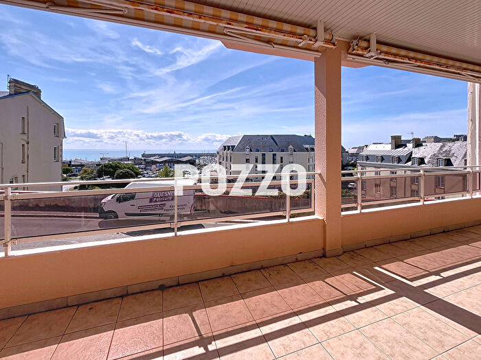 Maison 7 pièces à Granville, Centre-ville, à vendre