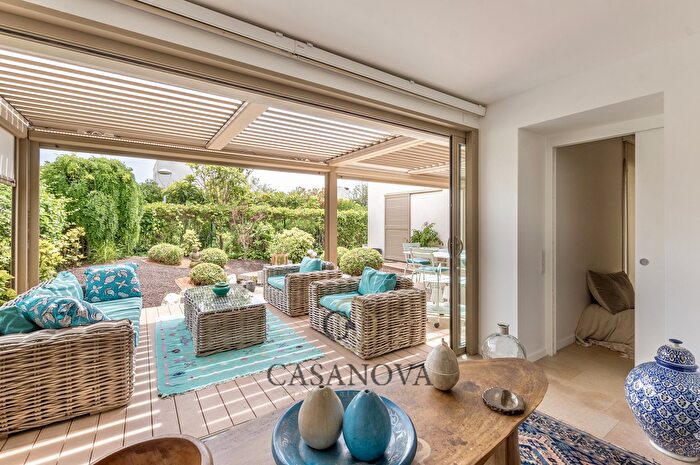 Maisons à vendre et appartements à louer - 1