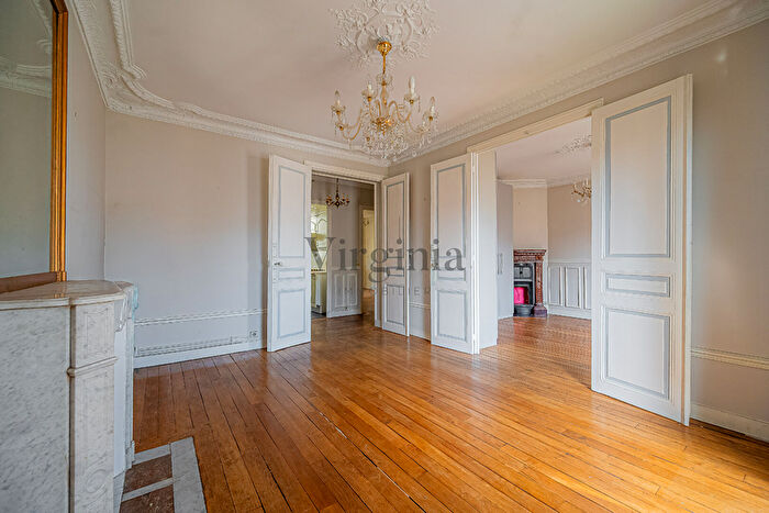 Saint-Mandé, Notre Dame, Saint-Michel de Picpus : Appartement 3 pièces à vendre