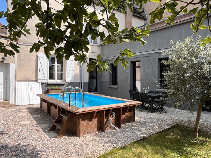 Sens, Faubourg Saint-Didier, Clos-Le-Roi - Maison 7 pièces à vendre