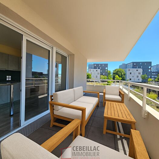 Appartement à vendre - Clermont-Ferrand, Montferrand - 3 pièces - 2 chambres