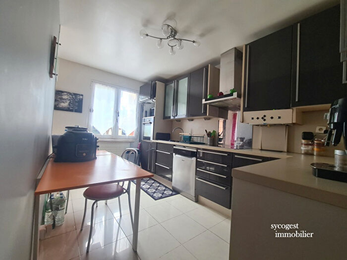 Maison à vendre - Noisy-le-Sec, Merlan - 5 pièces - 3 chambres