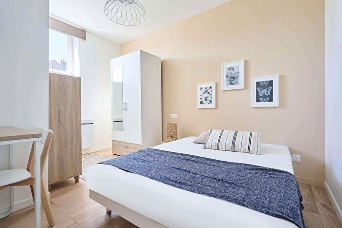 Appartement à louer - Saint Maurice-Pellevoisin, Lille - 1 pièce