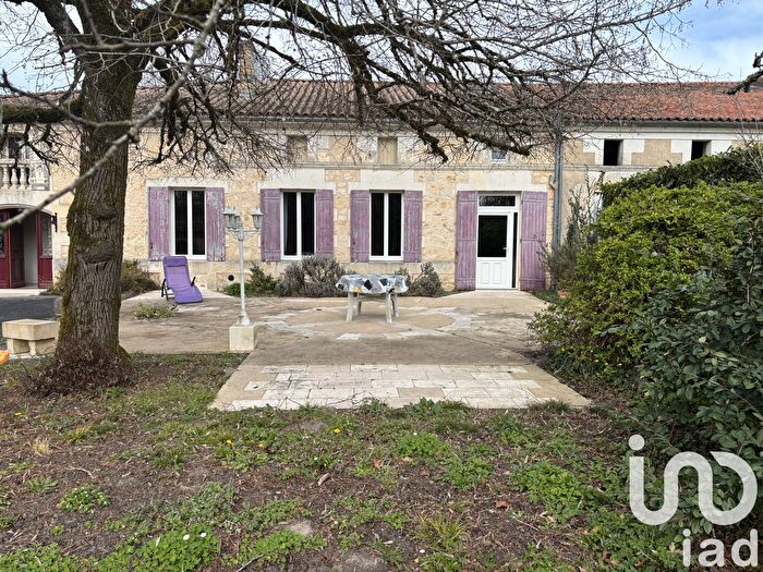 Maison à vendre - Chepniers - 6 pièces - 3 chambres