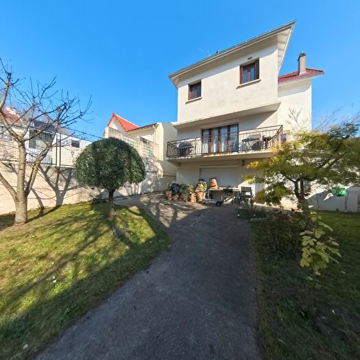 Maison à vendre - Maisons-Alfort, Charentonneau - 8 pièces - 4 chambres