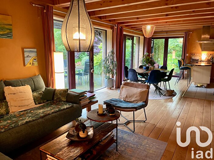 Maison à vendre - Le Tréhou - 9 pièces - 6 chambres