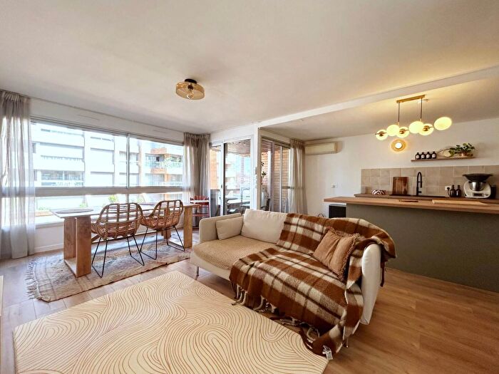 Saint-georges, Toulouse : Appartement 4 pièces à louer