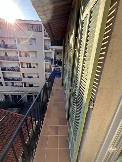 Appartement à vendre - Marseille e , Le Camas - 2 pièces - 1 chambre