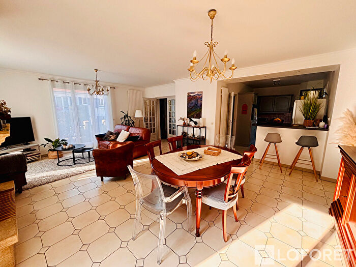 Maison à vendre - Champigny-sur-Marne, Le Bois lAbbe, Coeuilly - 6 pièces - 4 chambres