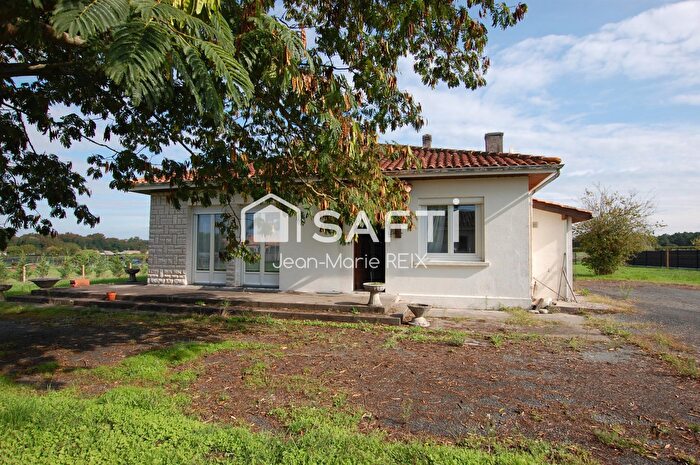 Maison à vendre - Braud-et-Saint-Louis - 5 pièces - 3 chambres