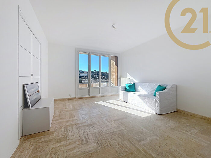 Appartement à vendre - Saint-Raphaël - 3 pièces - 2 chambres