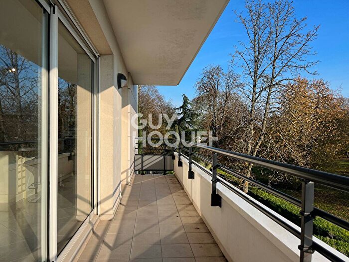 Appartement à louer - Ormeteau, Morangis - 3 pièces - 2 chambres