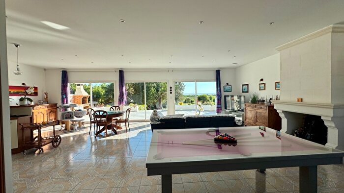 Maison à vendre - Port-des-Barques - 4 pièces - 3 chambres