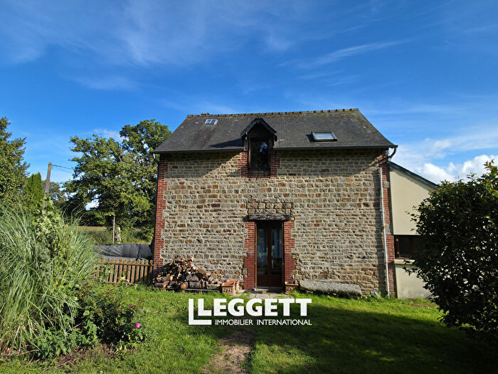 Maison à vendre - Montsecret - 4 pièces - 3 chambres