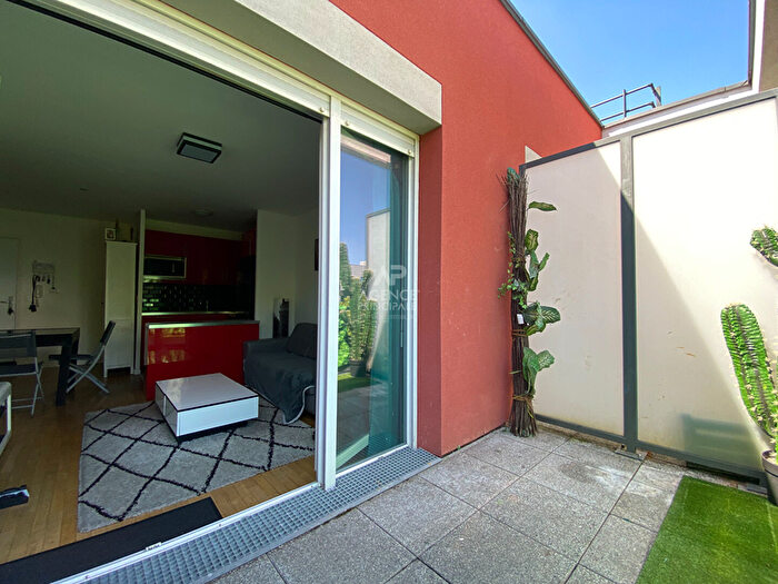Nanterre, Plateau : Appartement 3 pièces à vendre