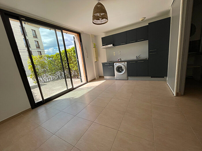 Appartement 2 pièces à Aix-en-Provence, Pont de l'Arc, à louer