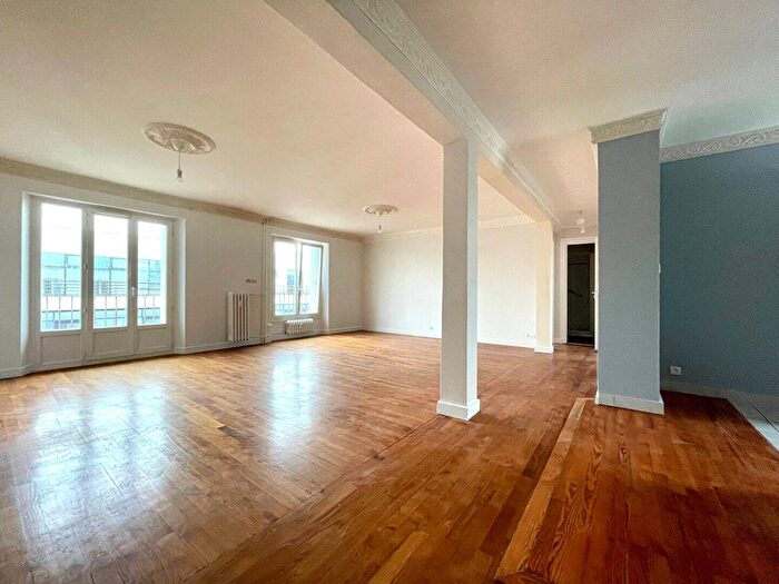 Appartement à louer - Centre, Brest - 4 pièces - 2 chambres