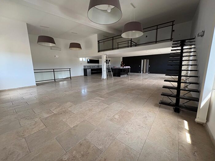 Peyrolles-en-Provence : Appartement 3 pièces à louer
