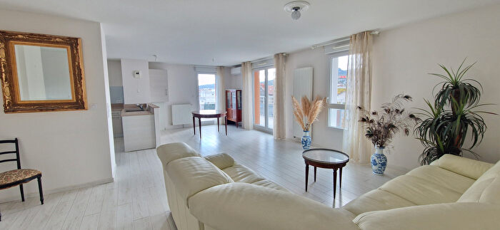 Appartement à vendre - Clermont-Ferrand, Jaude, Fontgiève Saint-Alyre - 5 pièces - 3 chambres