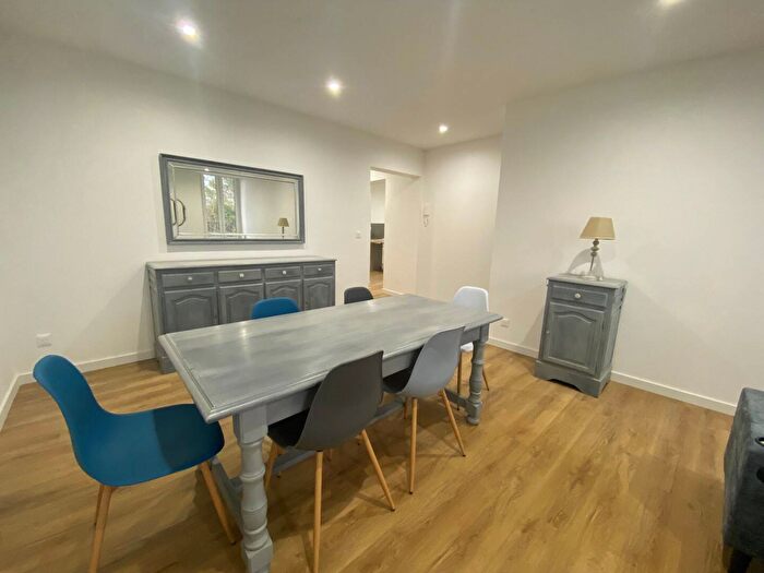 Appartement à louer - Gonfaron - 3 pièces - 2 chambres