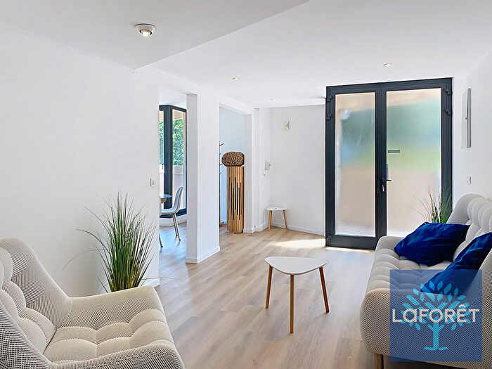 Appartement 4 pièces à Dax, Centre-ville, Saint-Vincent, à vendre