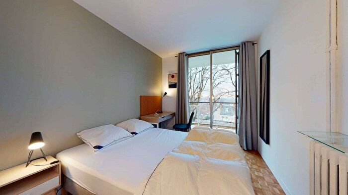 Centre Ouest, Palaiseau : Appartement 1 pièce à louer