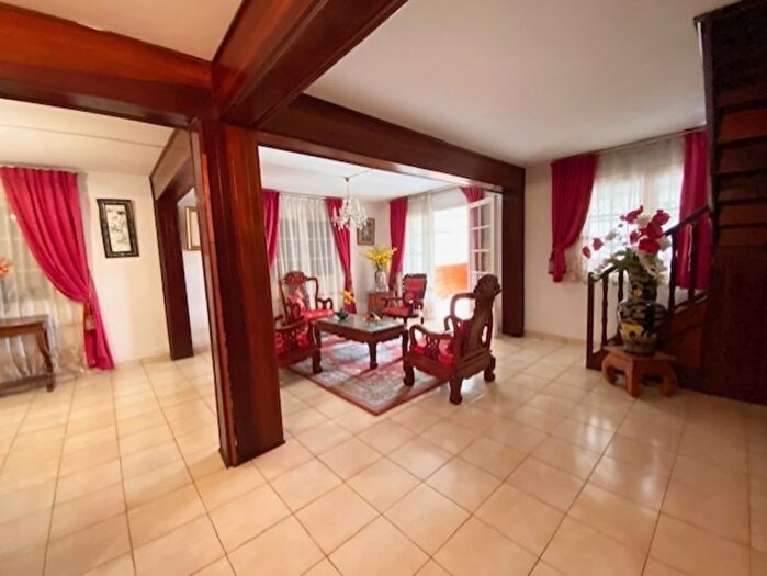 Maison 8 pièces à vendre - Saint-Denis, Le Chaudron, Sainte-Clotilde