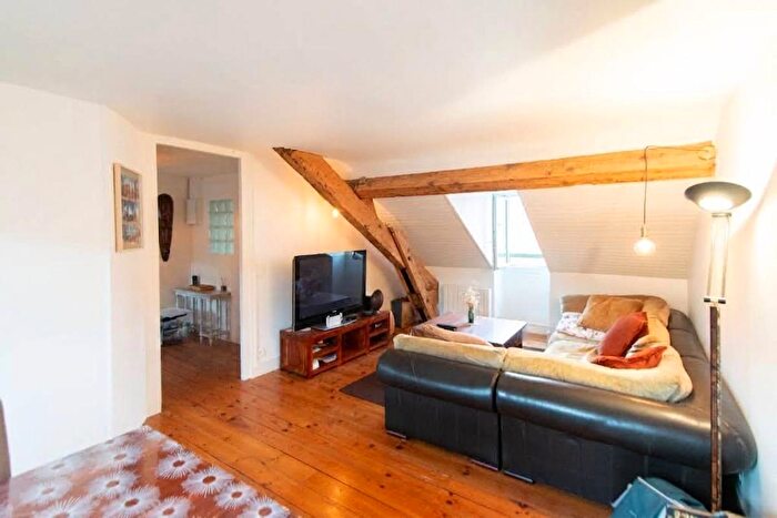 Appartement 3 pièces à Pau, Centre-ville, à louer