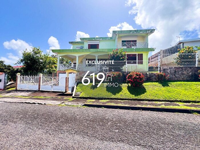 Maison à vendre - La Trinité - 7 pièces - 5 chambres