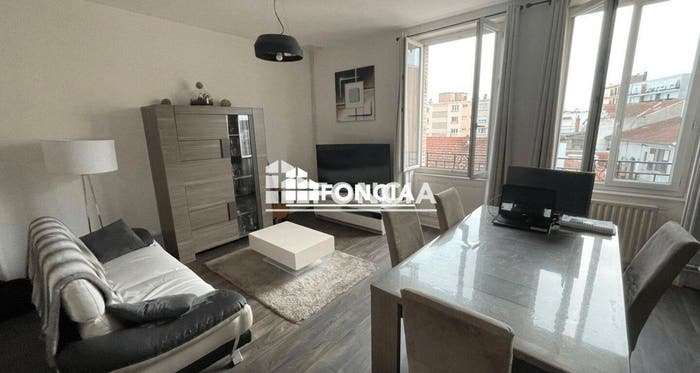 Paris, Roanne - Appartement 3 pièces à louer