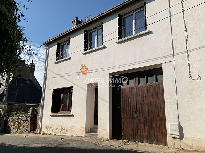 Maison 4 pièces à Saint-Calais, à louer