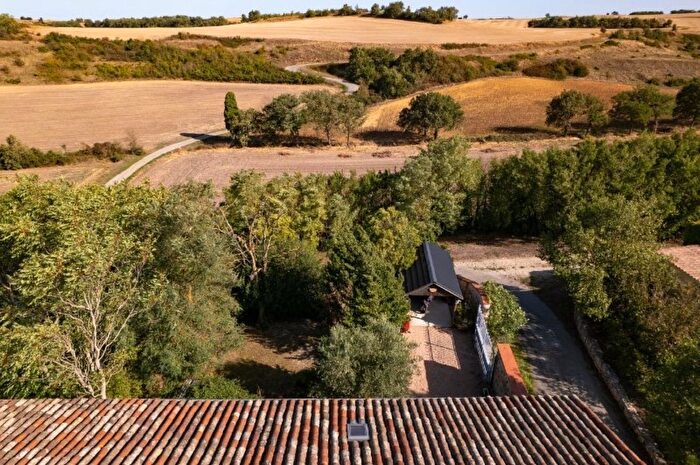 Maison à vendre - Mas-Saintes-Puelles - 8 pièces - 5 chambres
