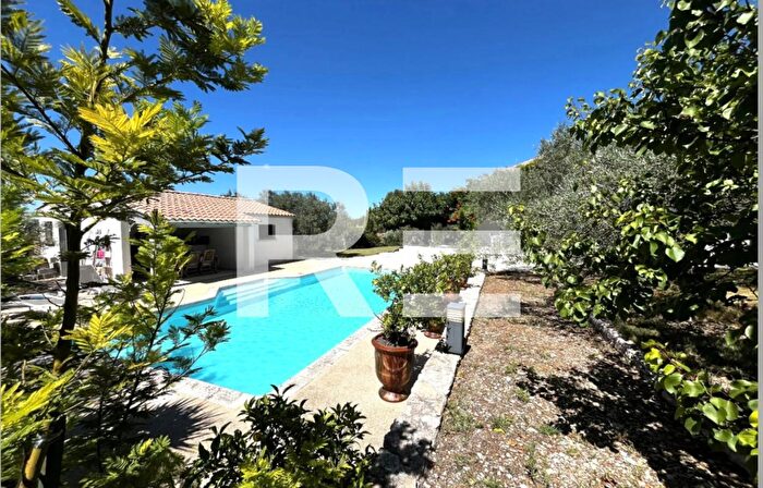 Maison 8 pièces à vendre à Nages-et-Solorgues