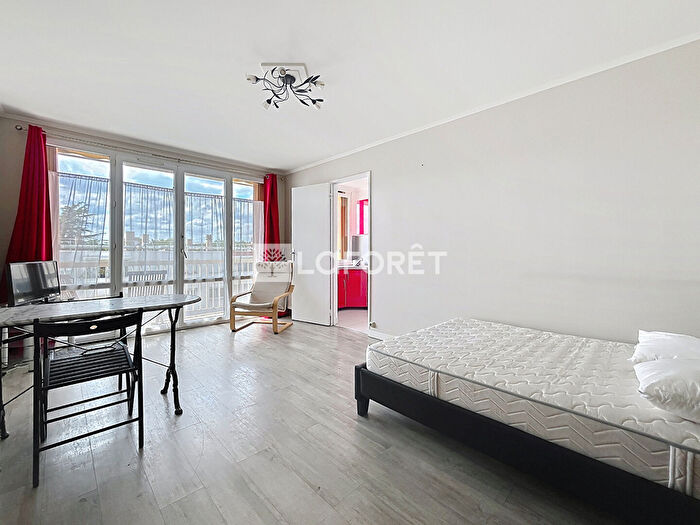 Chaville, Ursine - Appartement 1 pièce à louer