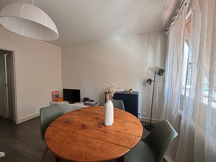 Limoges, Centre-ville, Hôtel de Ville, Emailleurs : Appartement 2 pièces à louer