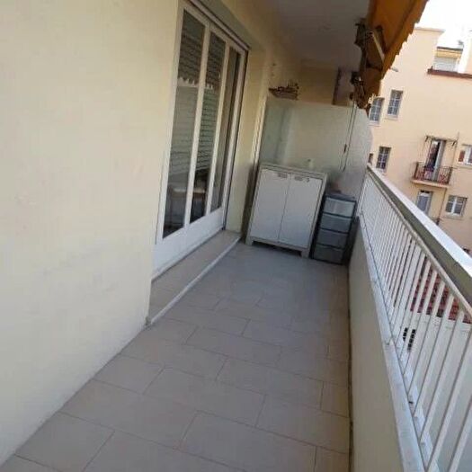 Appartement 1 pièce à louer - Antibes