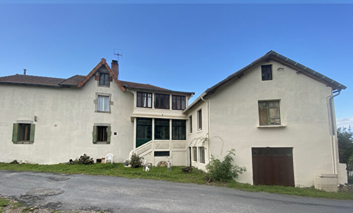 Maison 6 pièces à Arfeuilles, à vendre