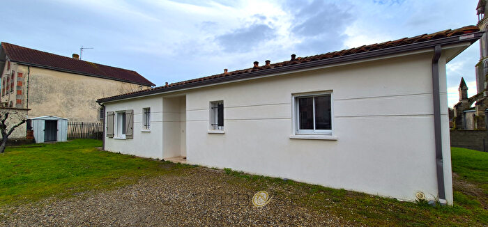 Maison à louer - Buzet-sur-Baïse - 4 pièces - 3 chambres