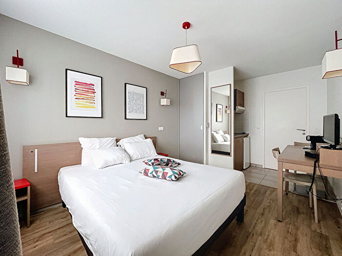 Appartement à vendre - Orléans, Faubourg Saint-Jean - 1 pièce - 1 chambre