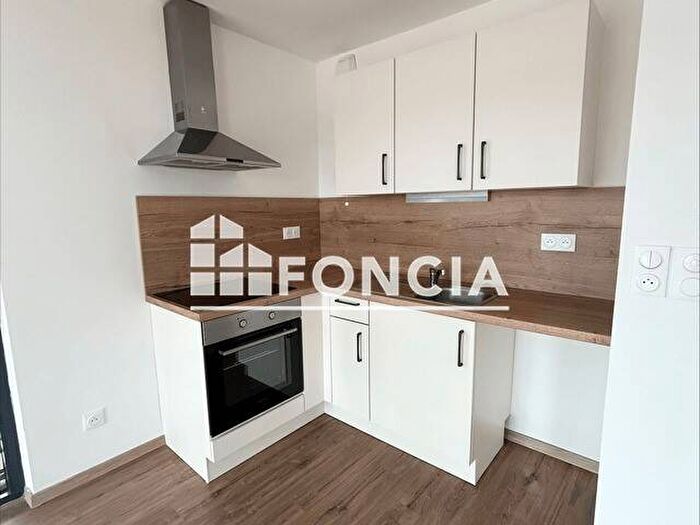 Appartement à louer - Châteaucreux, Saint-Étienne - 4 pièces - 3 chambres