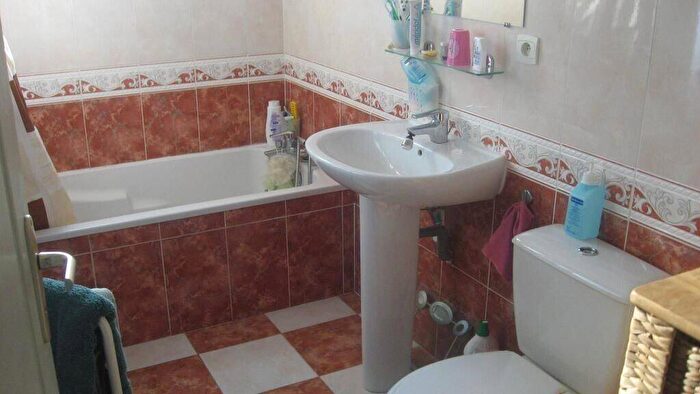 Maison à louer - Centre Historique, Montpellier - 5 pièces - 4 chambres