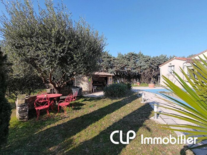 Maison à vendre - Montélimar - 7 pièces - 3 chambres