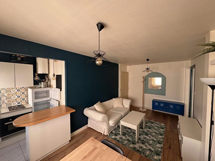 Appartement 2 pièces à louer - Nantes, Hauts-Pavés, Saint-Pasquier, Saint-Félix, Université