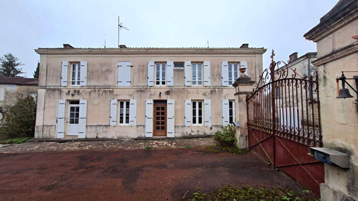Maison à vendre - Vervant - 8 pièces - 4 chambres