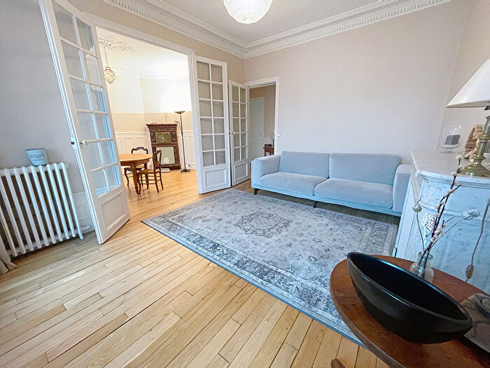 Appartement à vendre - Melun - 4 pièces - 2 chambres