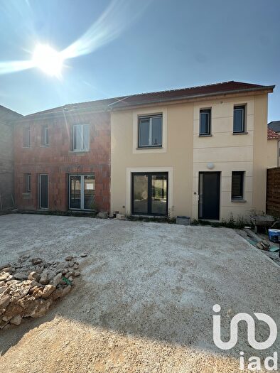 Maison à vendre - Boissy-le-Cutté - 4 pièces - 3 chambres