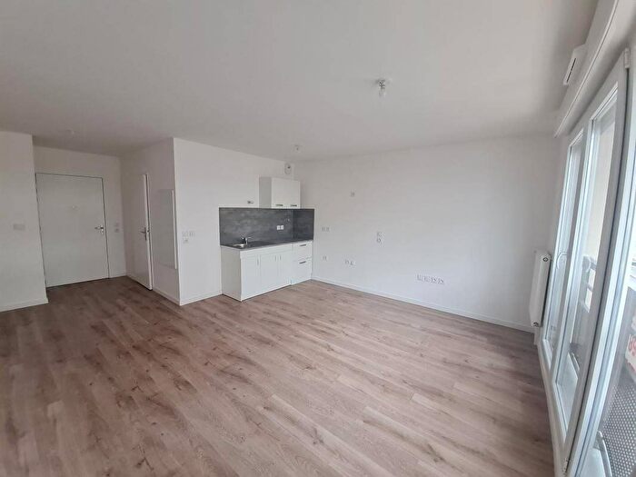 Grosse Pierre-Foch-Dunant-Guynemer-Collinet, Meaux - Appartement 1 pièce à louer